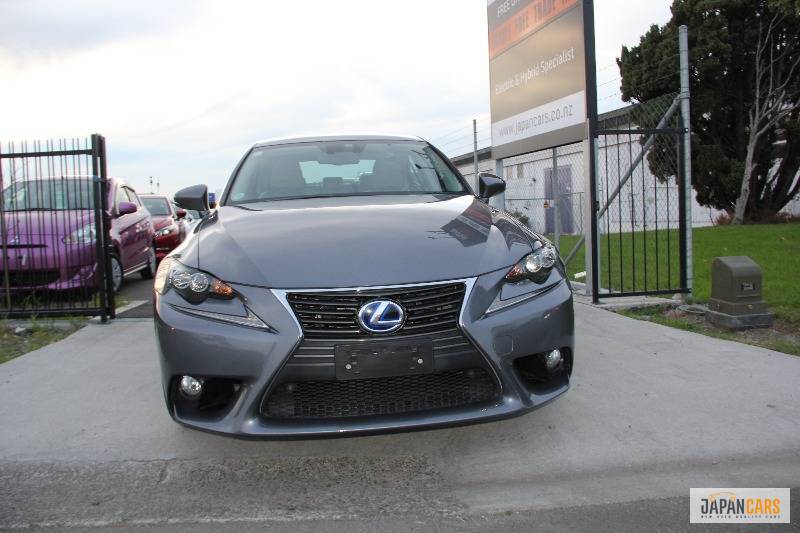 2013 LEXUS IS300H (GREY) for $18000 - Japan Cars, Stock No: #945
