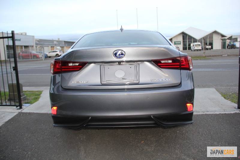 2013 LEXUS IS300H (GREY) for $18000 - Japan Cars, Stock No: #945