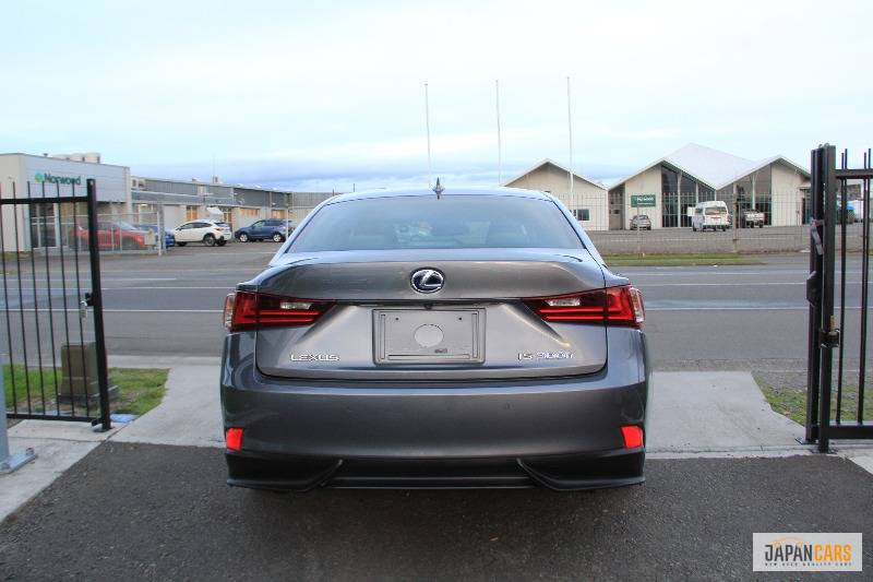 2013 LEXUS IS300H (GREY) for $18000 - Japan Cars, Stock No: #945