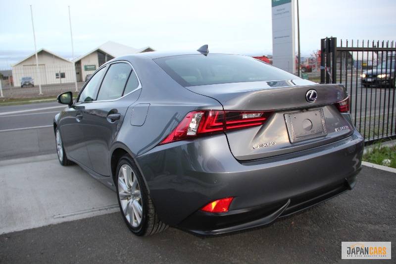 2013 LEXUS IS300H (GREY) for $18000 - Japan Cars, Stock No: #945