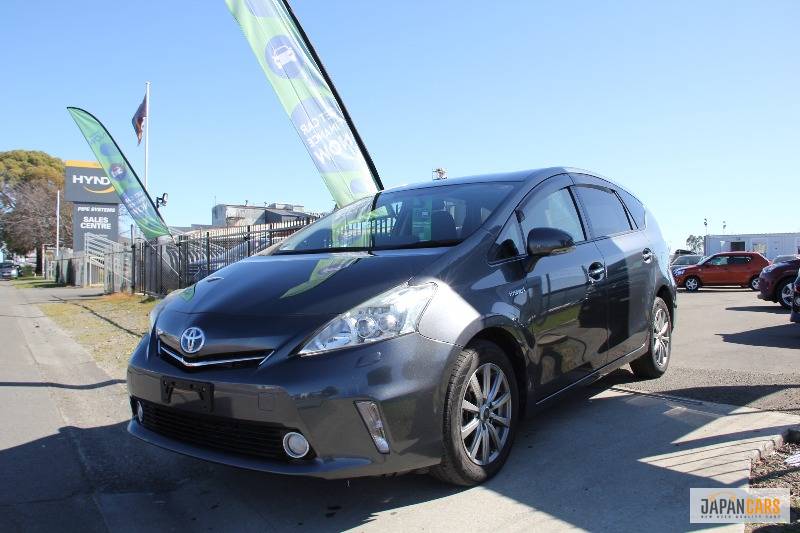 2014 Toyota Prius (GREY) for $16200 - Japan Cars, Stock No: #1059